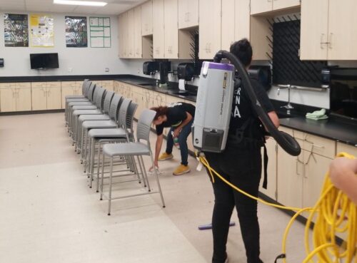 A Lab Cleanup Checklist: 11 Steps to a Safer Work Environment ...