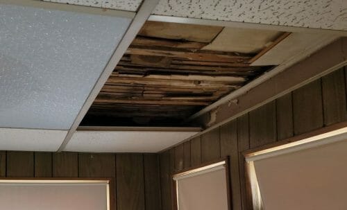Ice Dam Water Is Leaking Into My House: What Should I do?