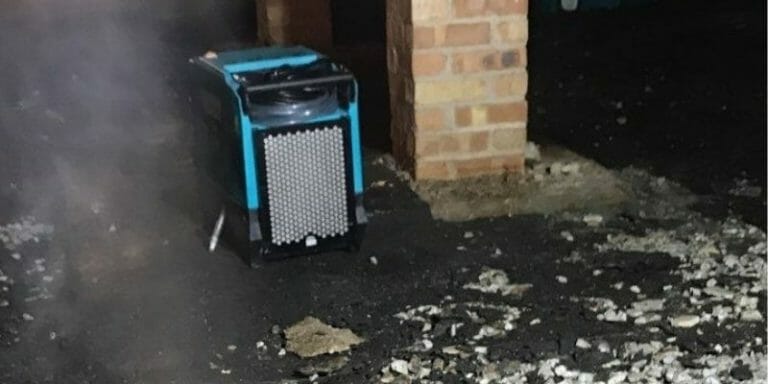 How to Clean Up Sewage in a Crawl Space: 7 Critical Steps