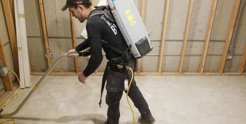 11 Sure Signs of Water Damage in the Walls