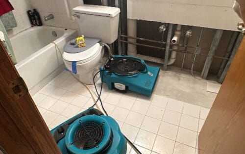 Bathtub Drain Leaking? Here’s What to Do Right Now