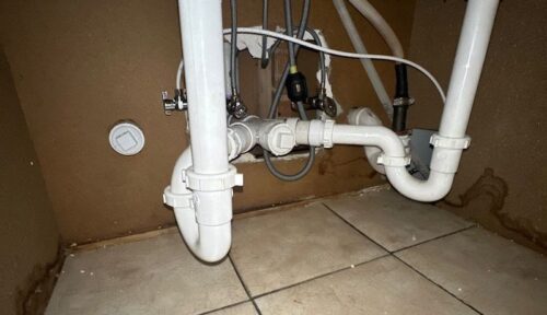 How Do You Know If Your Pipes Burst? 21 Warning Signs